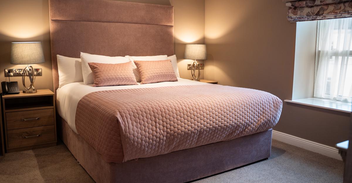 Castle Varagh Hotel, Westmeath | Welcome Official Website